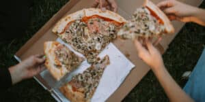 Pizza with insects – level 3 - News in Levels