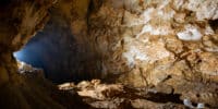 Men stay in a cave for one week – level 1 - News in Levels